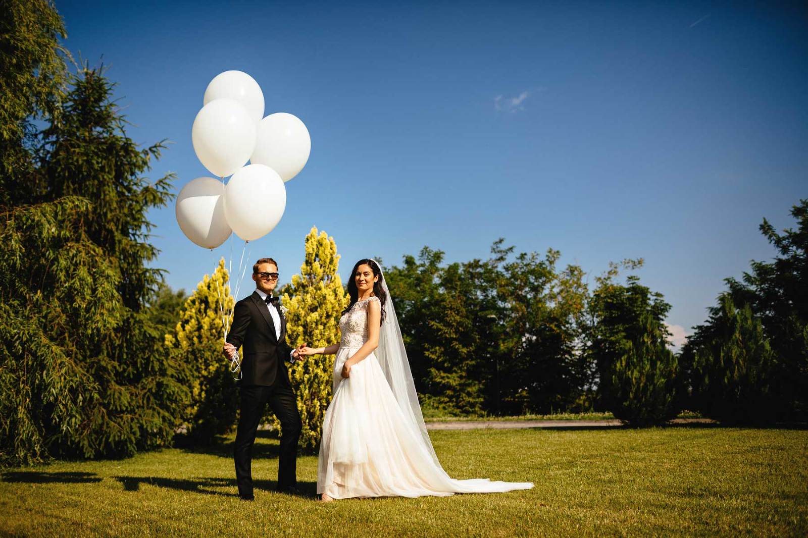 Fotograf Nunta Bucuresti | Prețuri Avantajoase - Fotograf Profesionist C.R.